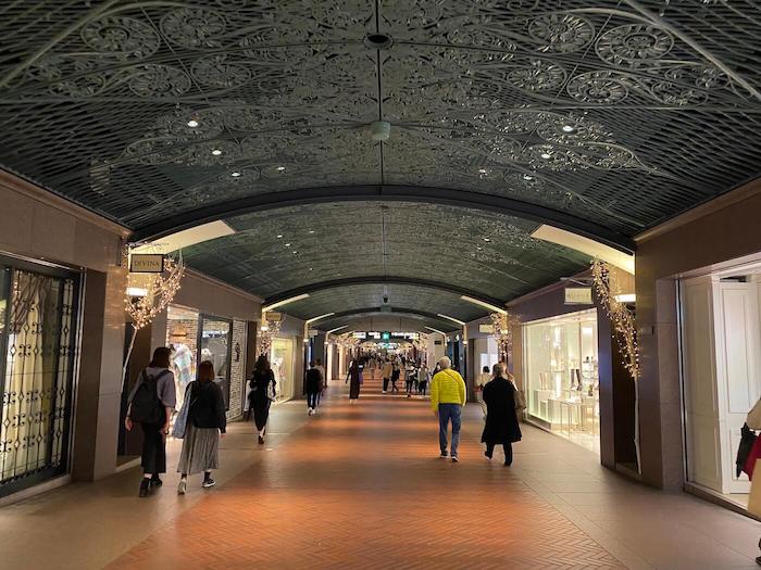 Fukuoka City Considers Extending Tenjin Underground Shopping Mall ...
