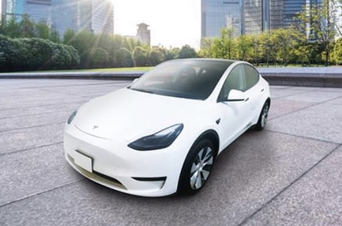 Weev Adds Tesla to Fukuoka Condo | Fukuoka Now