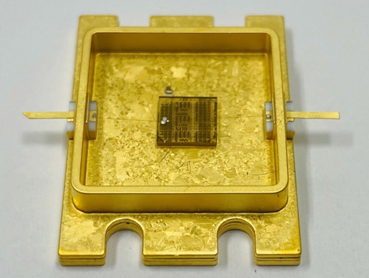 Diamond Chip Achieves 120 GHz Output | Fukuoka Now
